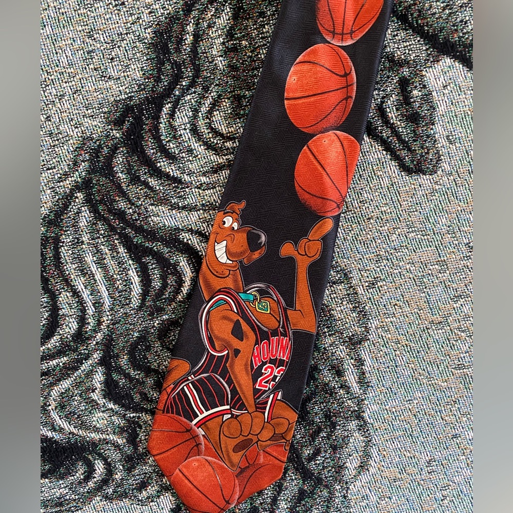 Vintage Scooby Doo Basketball Tie - Gem
